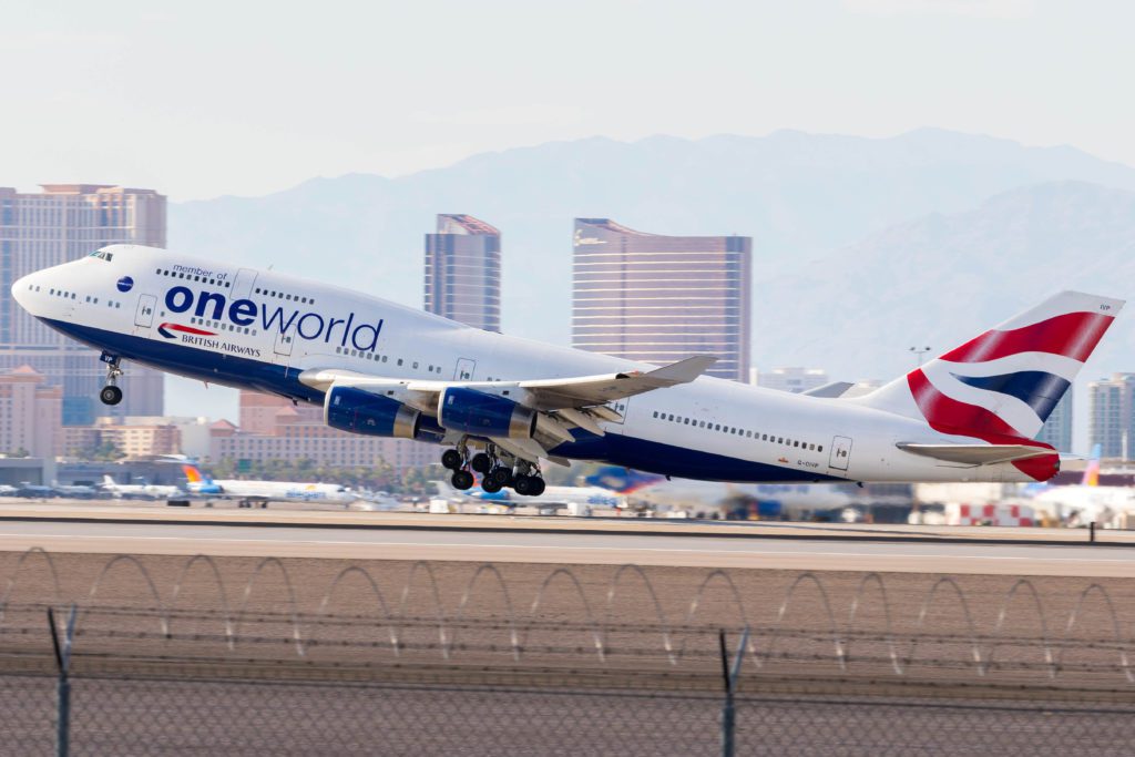 Passenger counts at Las Vegas airport down 6% in August – CDC Gaming