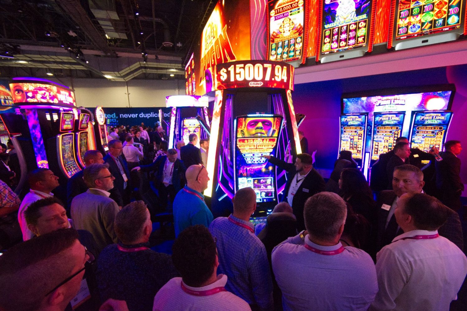 10 Photos from the Floor: Global Gaming Expo Day 3 — CDC Gaming