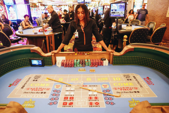 Las Vegas: Downtown casino looks for downsized game to go big — CDC Gaming