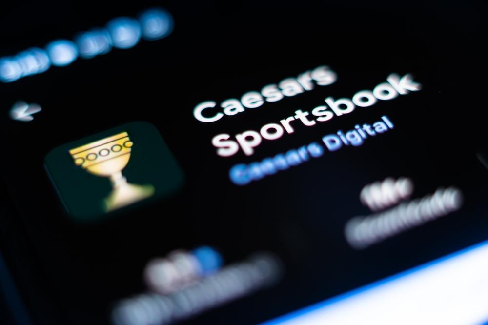 Caesars Sportsbook expands its Las Vegas reach, opening at Rampart ...
